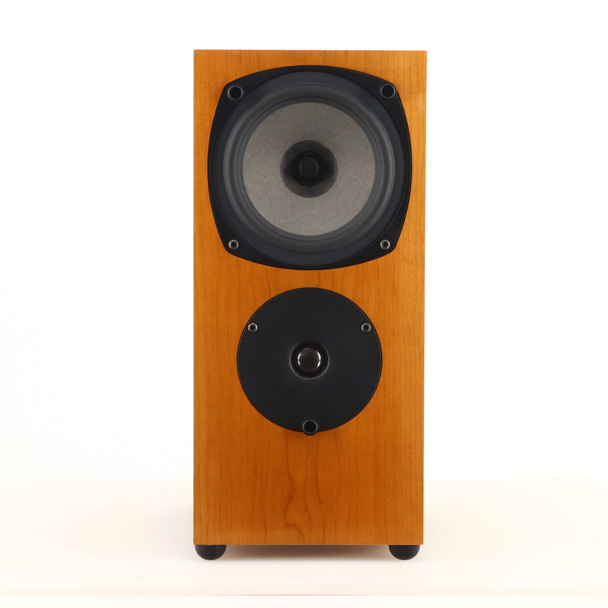 Rega RS1 Standmount Speakers - Cherry – 2ndhandhifi.co.uk