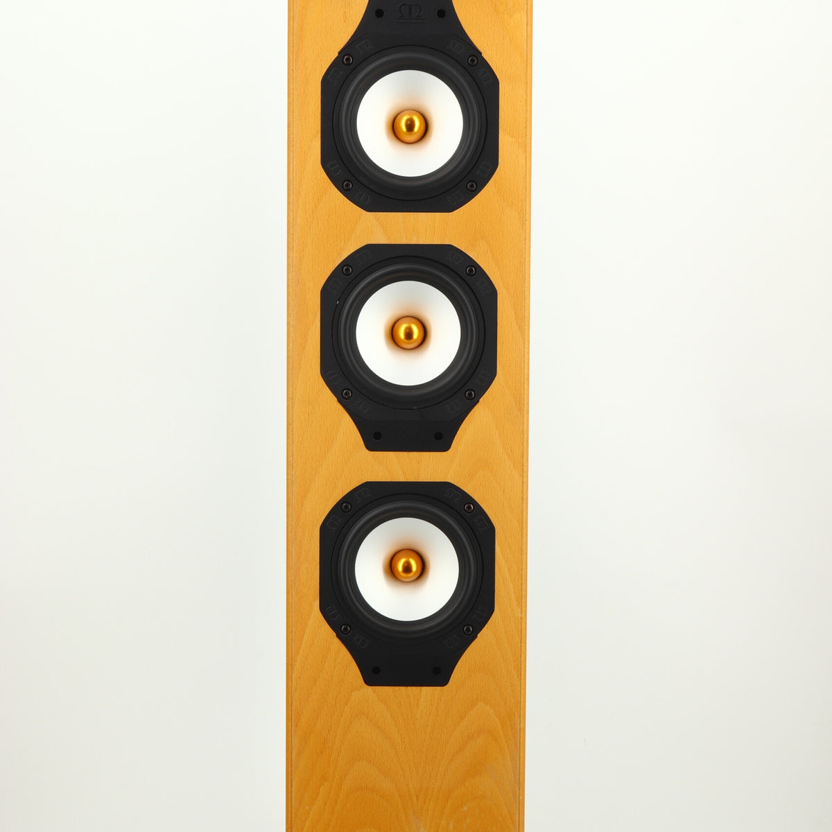 Monitor Audio Silver 8i Floorstanding Speakers – 2ndhandhifi.co.uk