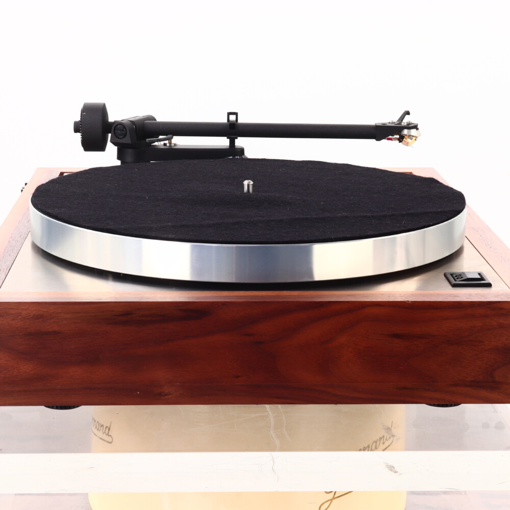Linn LP12 Akurate Turntable / Radikal Power Supply / Akito Tonearm ...