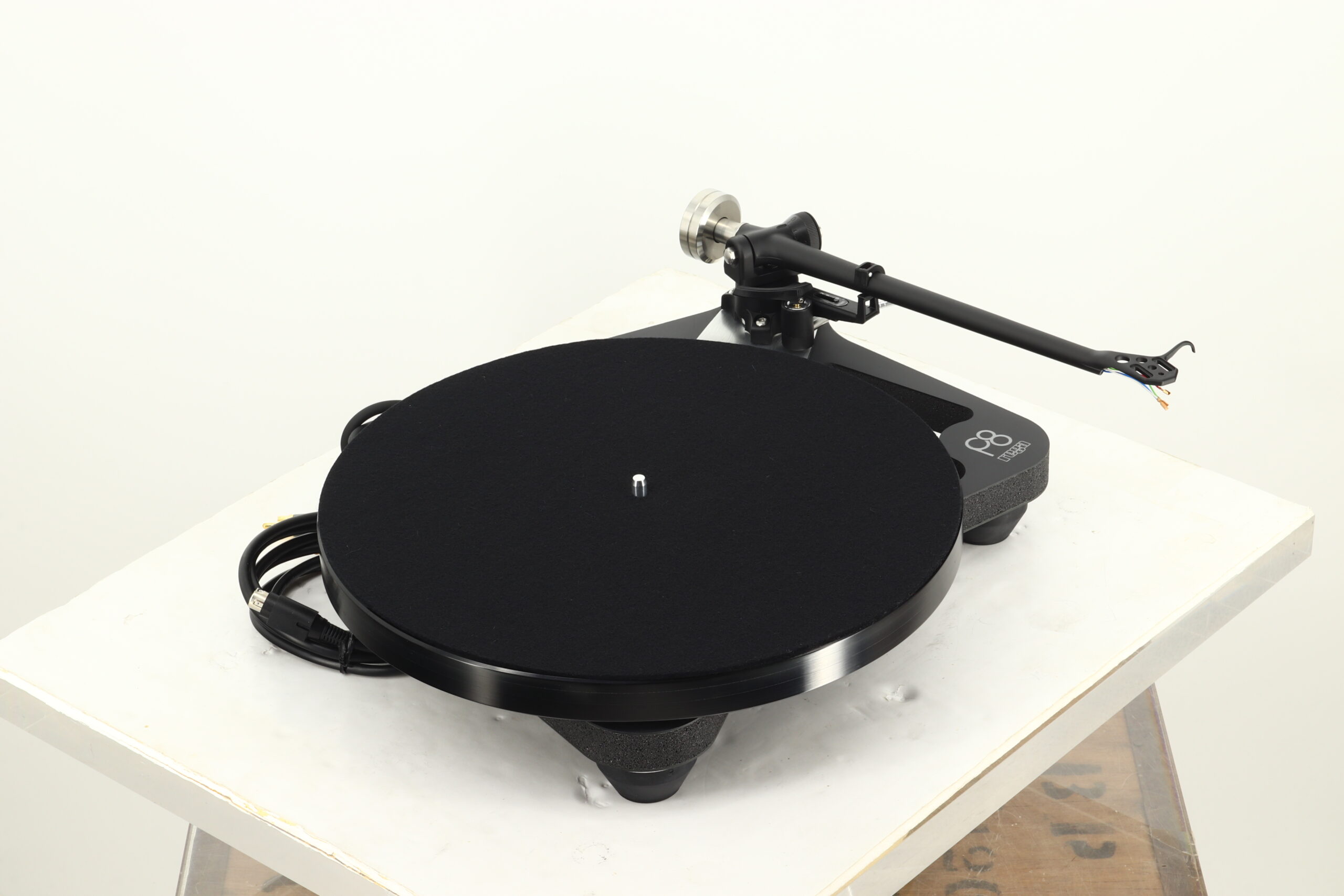 Rega Planar 8 Turntable - Matt Polaris Grey - 2ndhandhifi | Used Hifi