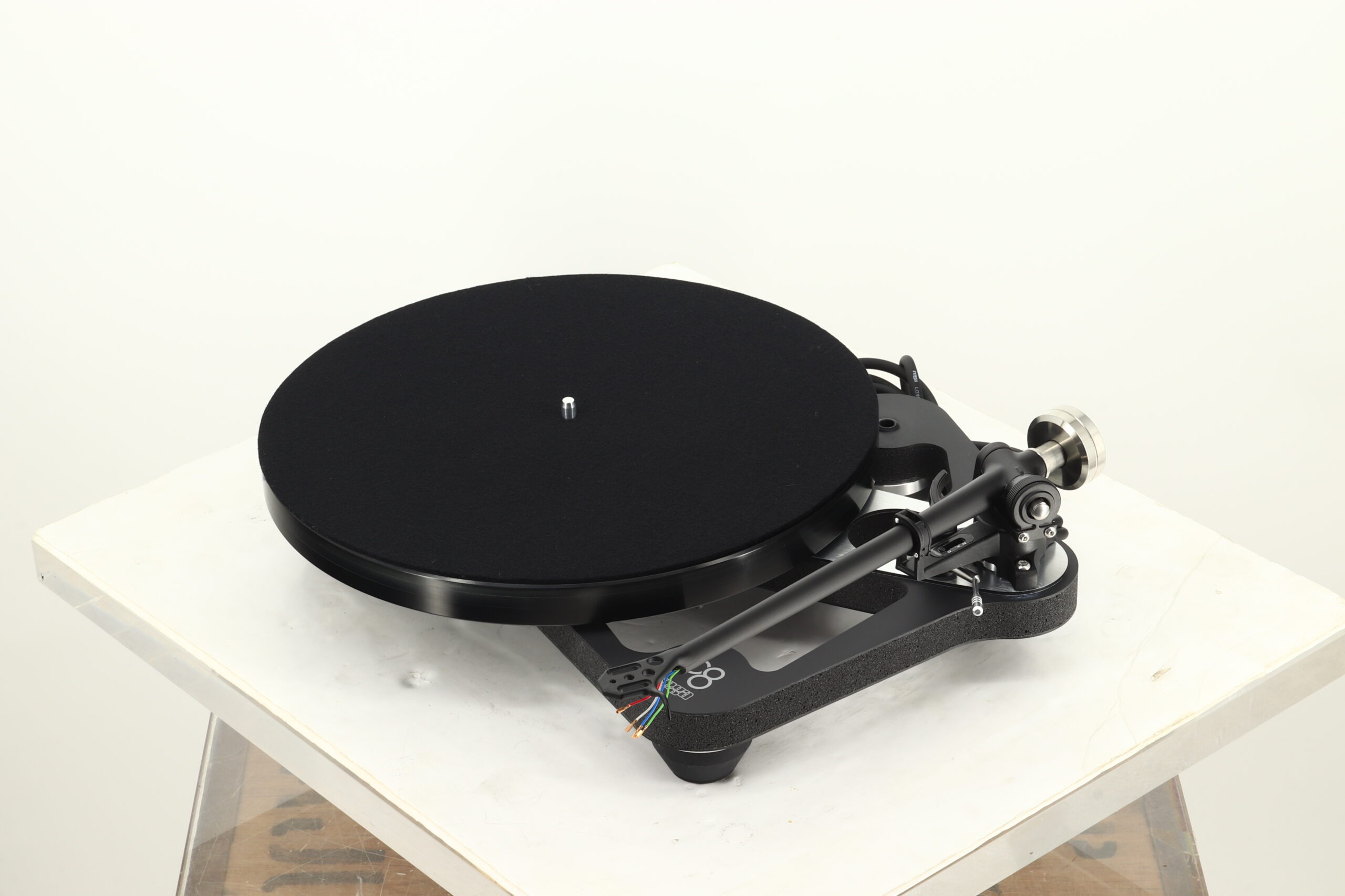 Rega Planar 8 Turntable - Matt Polaris Grey - 2ndhandhifi | Used Hifi