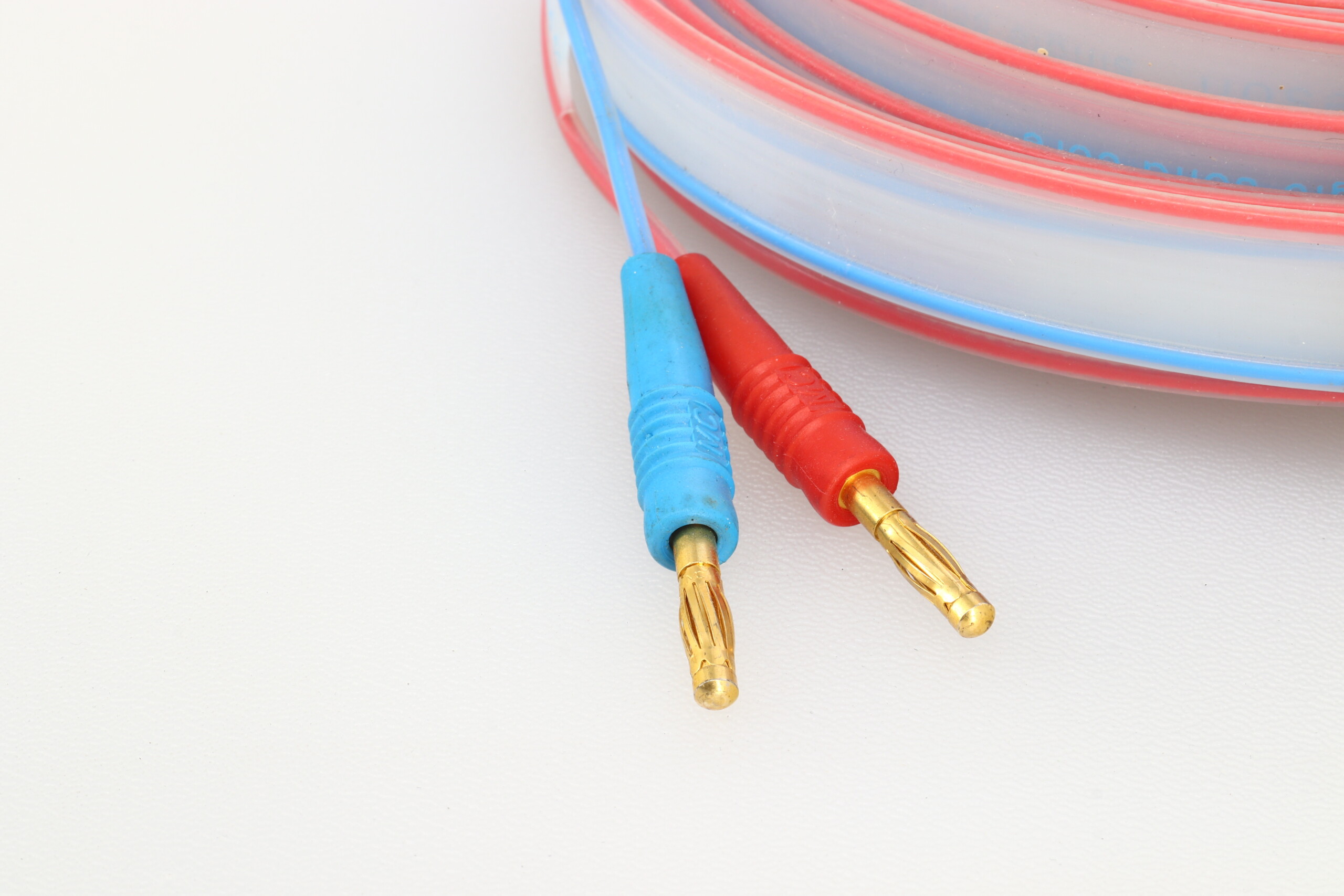 DNM Reson Solid Core Speaker Cables 5.0m Pair - 2ndhandhifi | Used Hifi