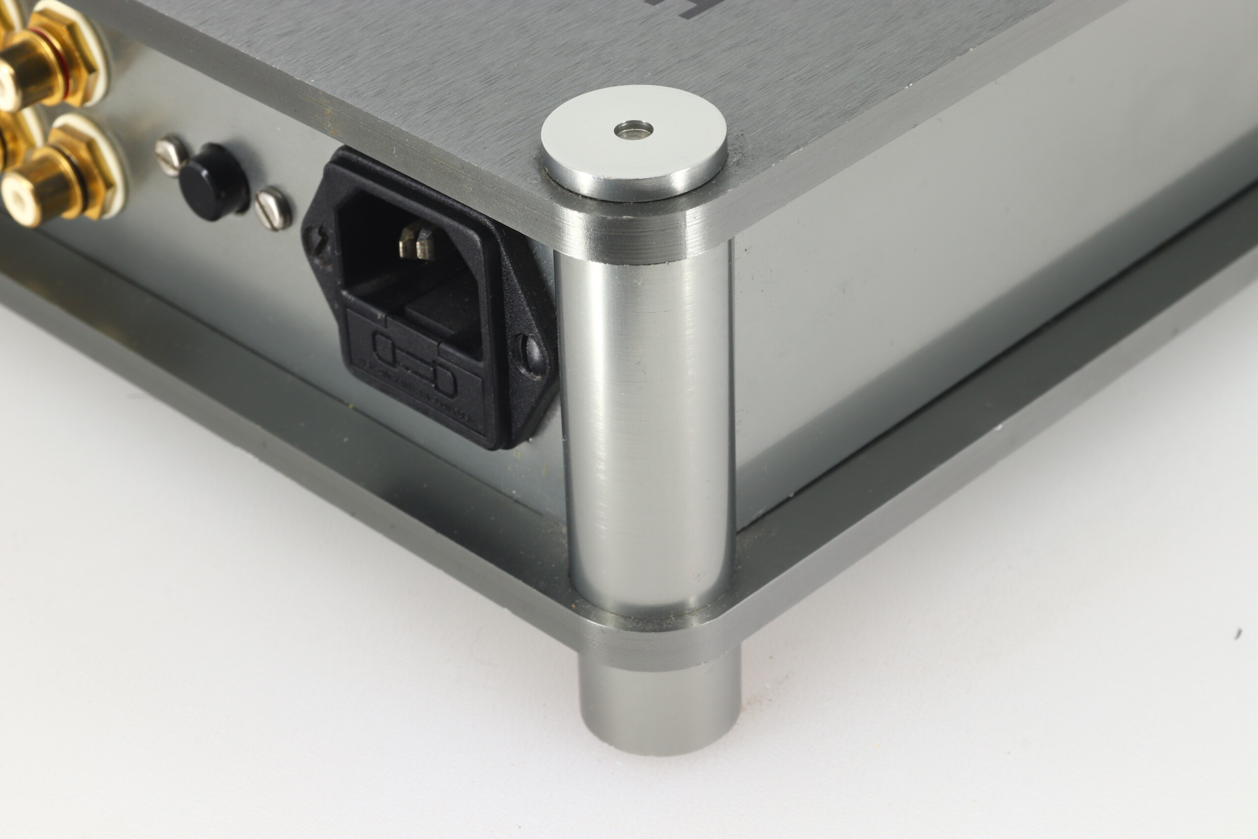 Sugden Bijou Headmaster Headphone Amplifier - 2ndhandhifi | Used Hifi